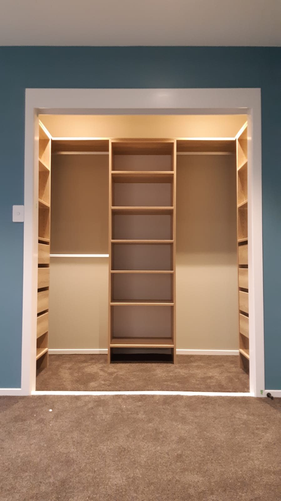 Wardrobes, Sliding Doors & Wardrobe Organiser Inspiration
